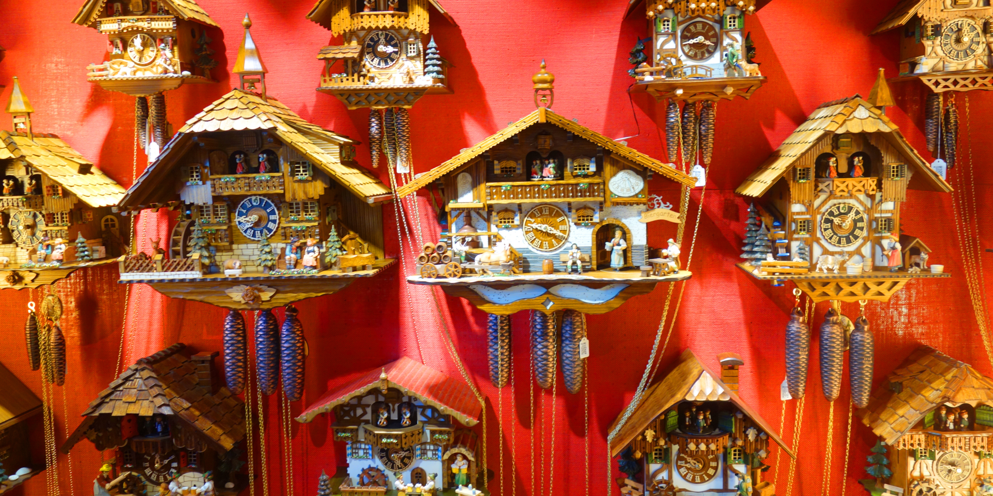 A Brief History Of The Cuckoo Clock in Germany